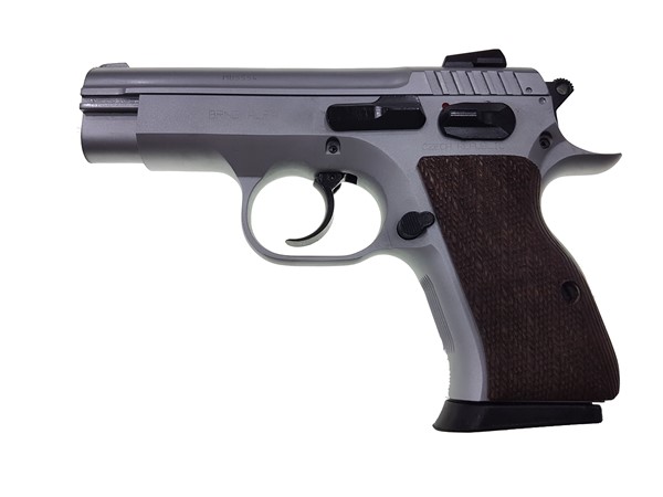 In-Namra. ALFA IRON DEFENDER CHROME